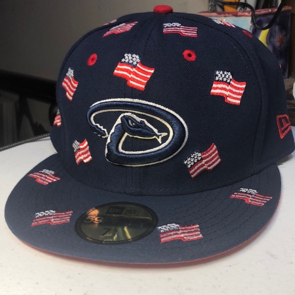 New Era | Accessories | Arizona Diamondbacks Mlb Usa Flags 59fifty ...